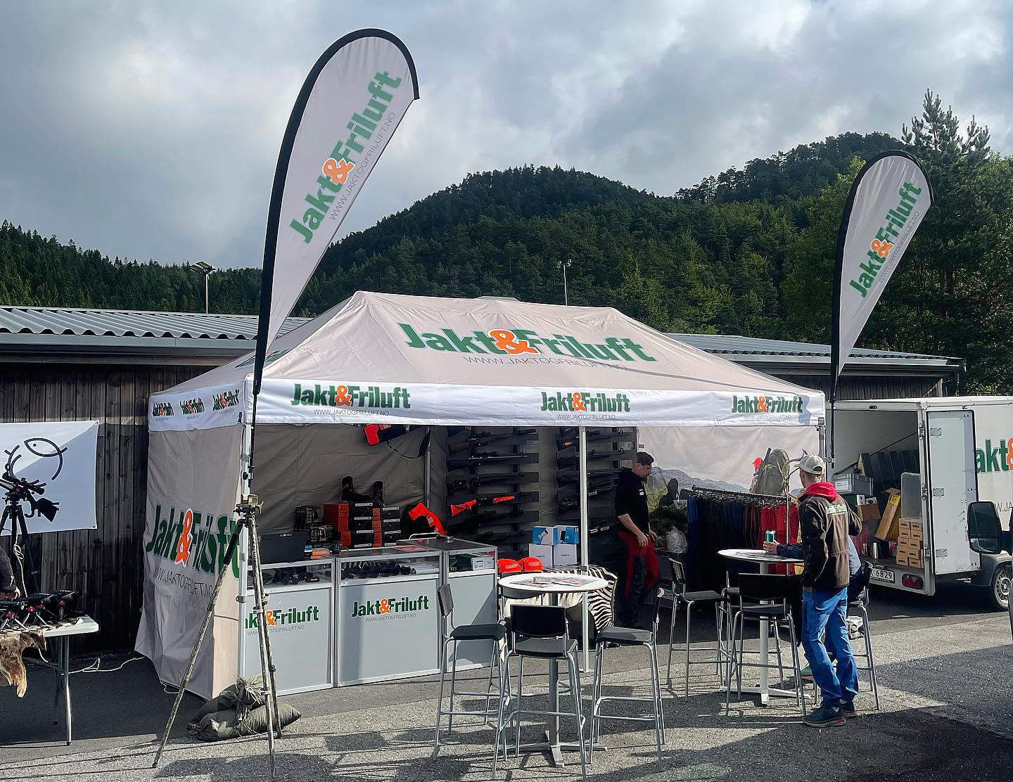 Quick Up & PopUp tent - instant tent | Hallgruppen