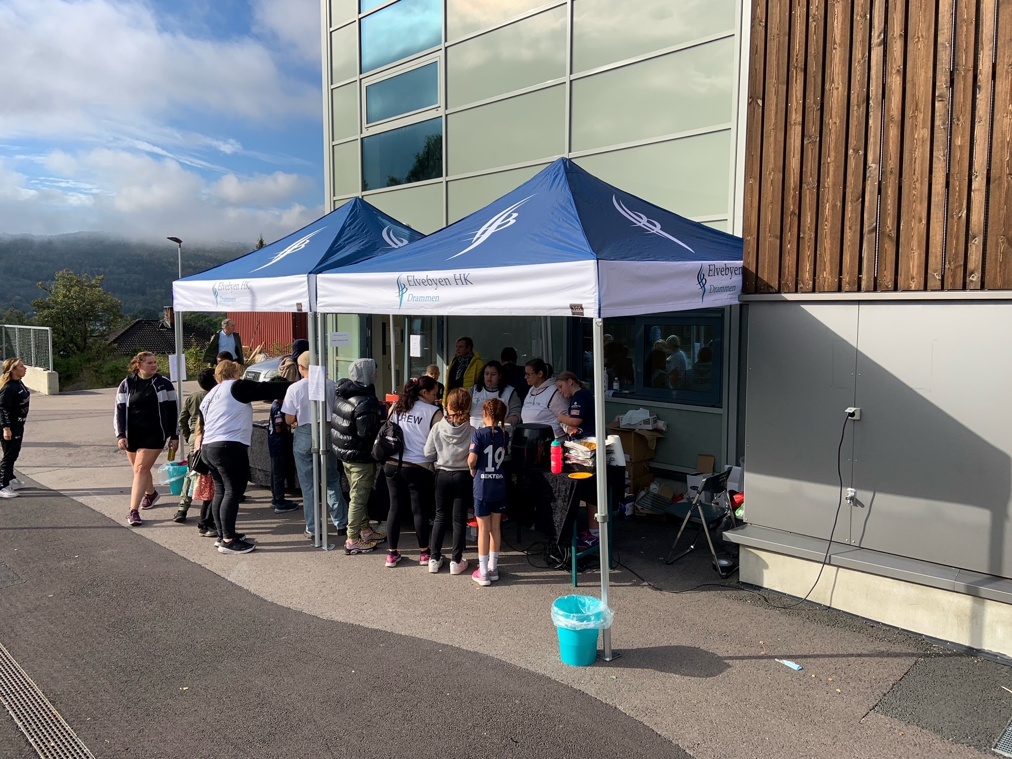 Quick Up & PopUp tent - instant tent | Hallgruppen